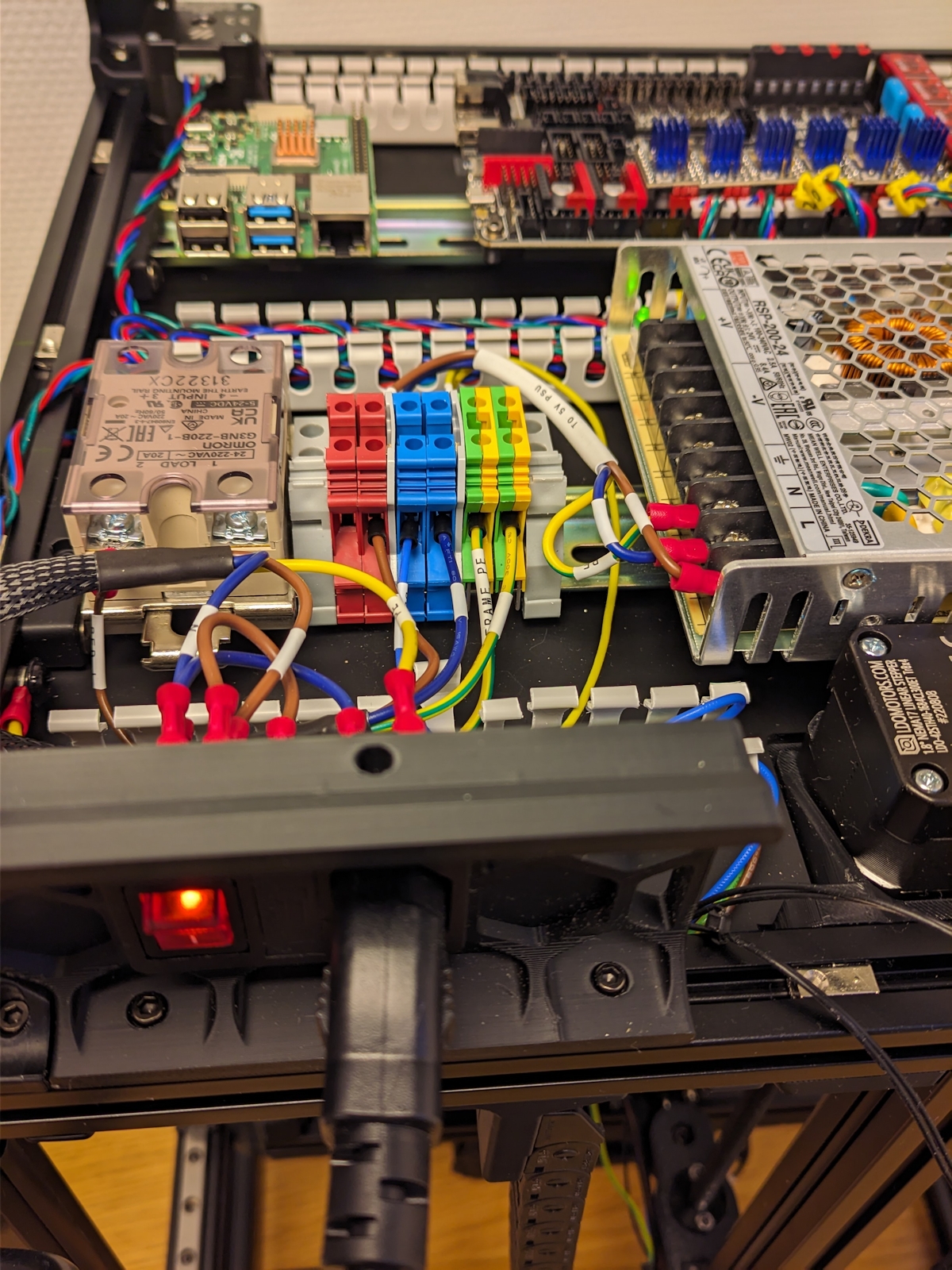 Jonas Hietala: Let's build a VORON: Wiring